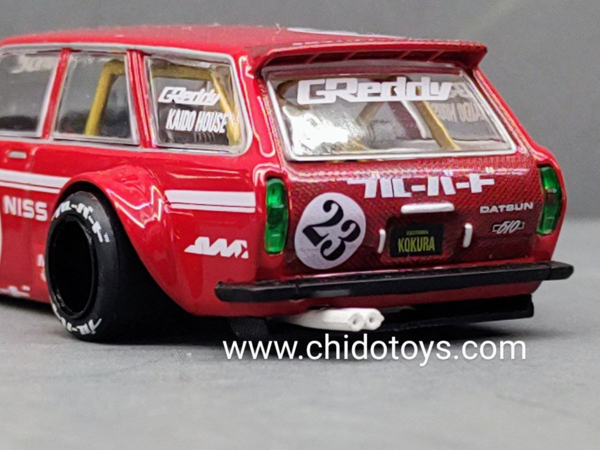 Auto a escala marca Kaido House & Mini GT, Modelo Wagon 510, Carbon Fi – Chido Toys
